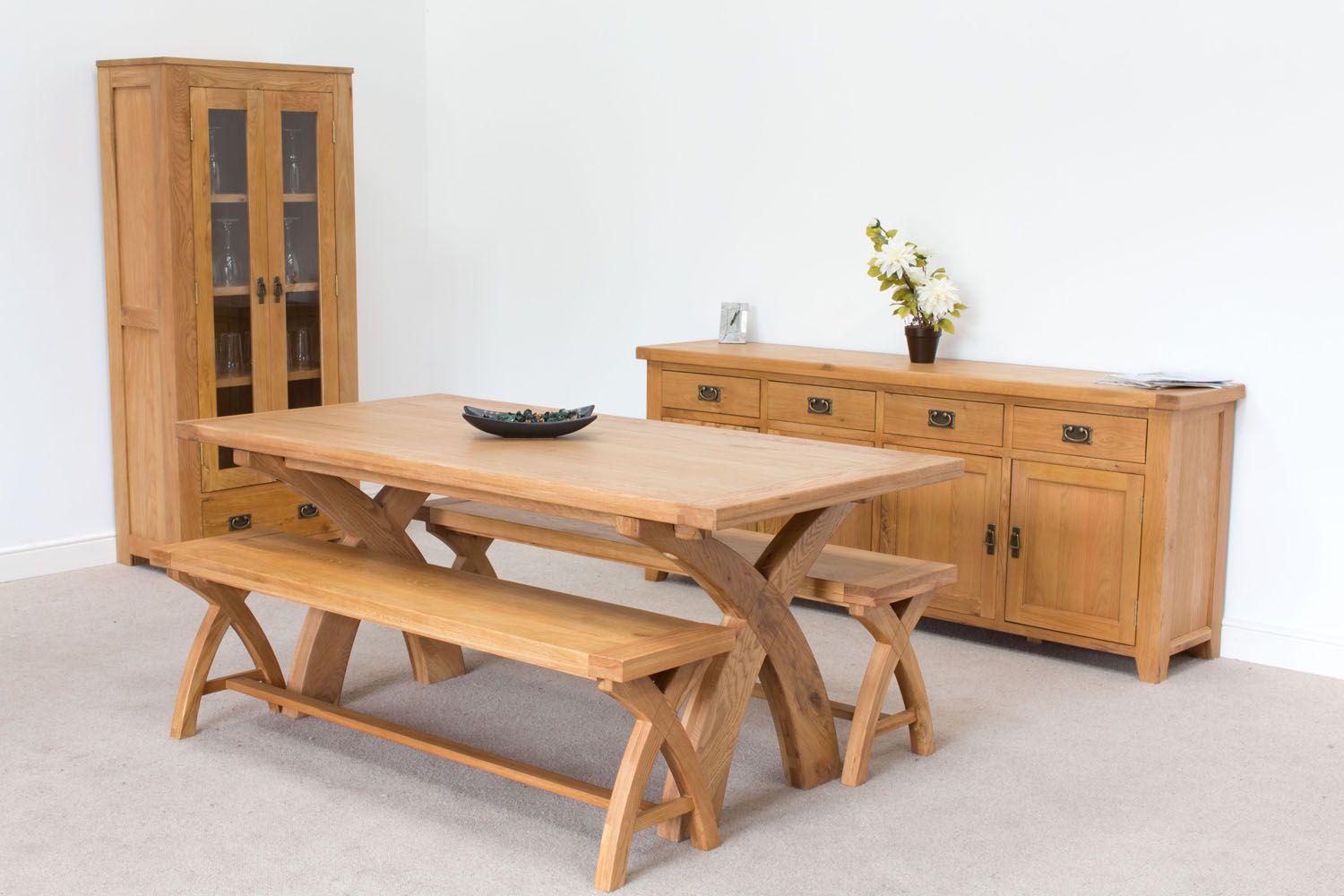 Rustic Oak Dining Table & Bench Dining Set to Seat 8 People